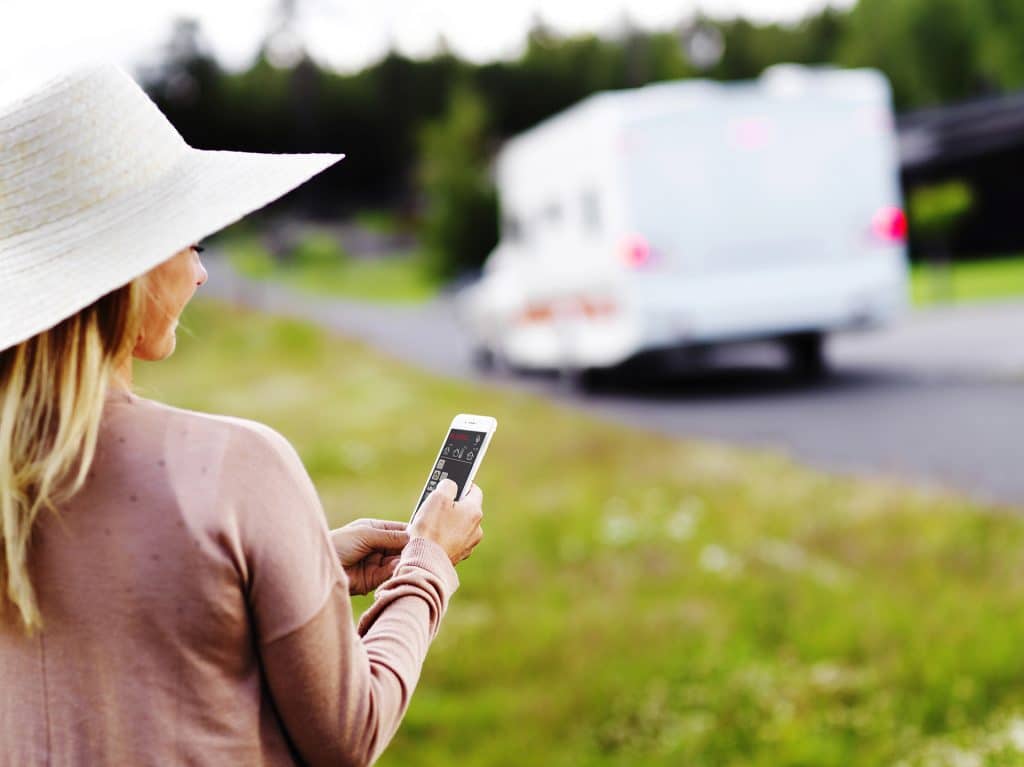 Så styr du husbilen med smart system - CampingSverige.se